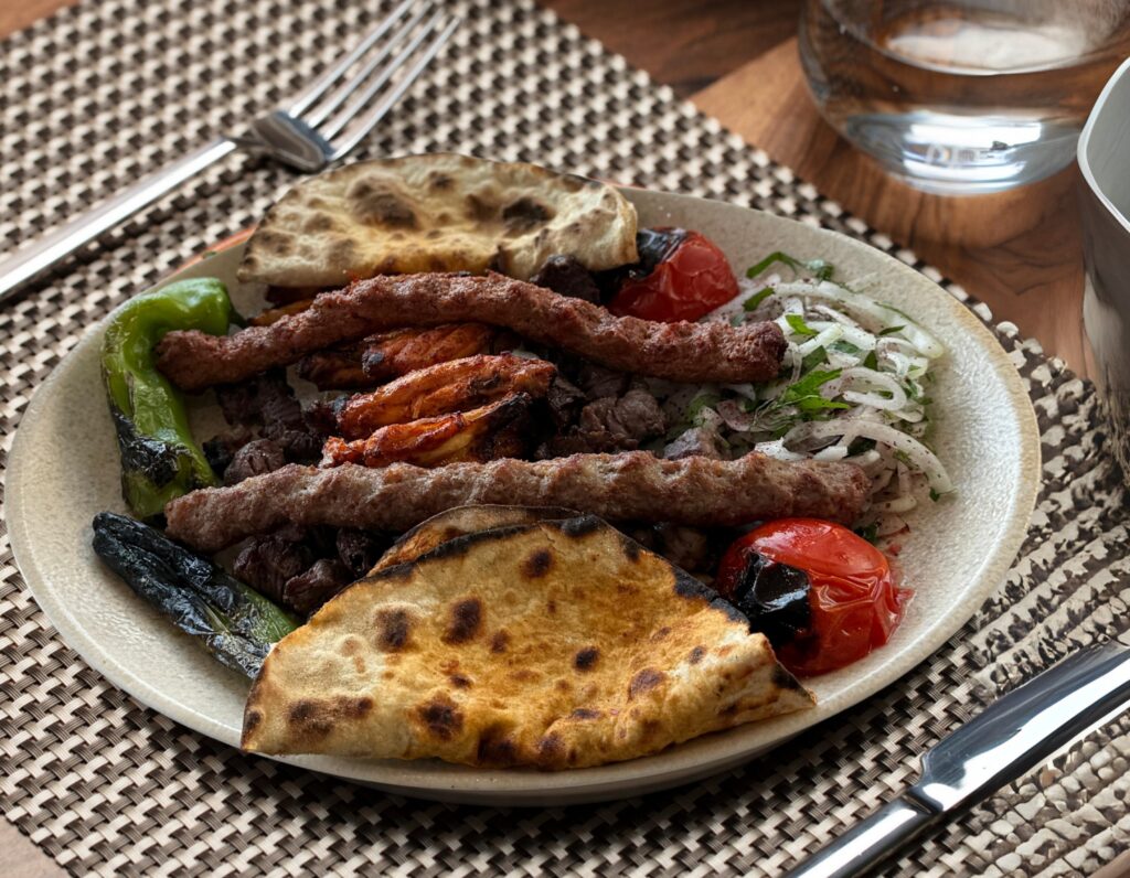 Karışık Menü - 2 (2 Kişilik) - Çakı Restoran